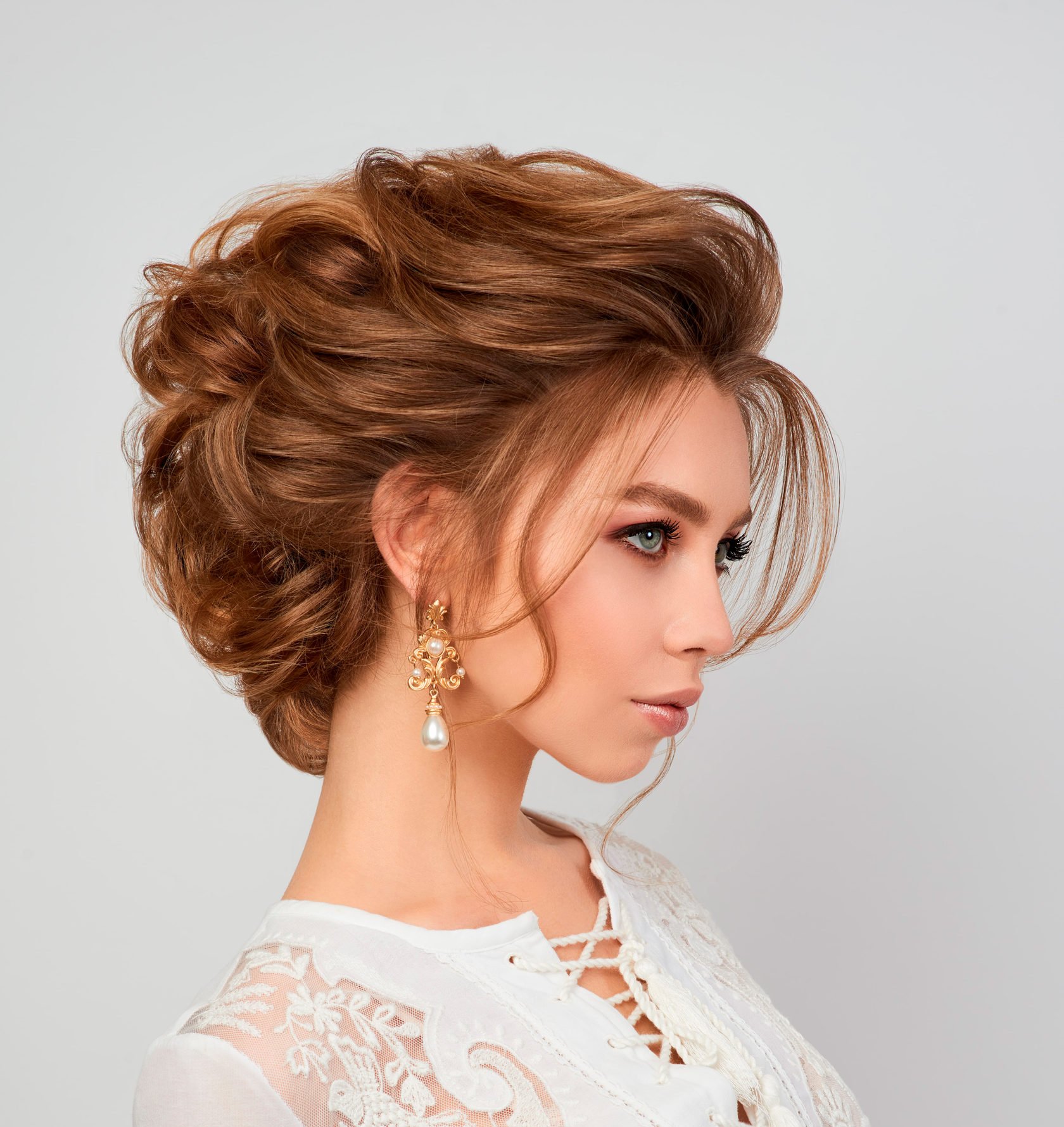 Updo Hairstyles 2022-2023 | What is an updo hairstyle? - Page 5 of 7