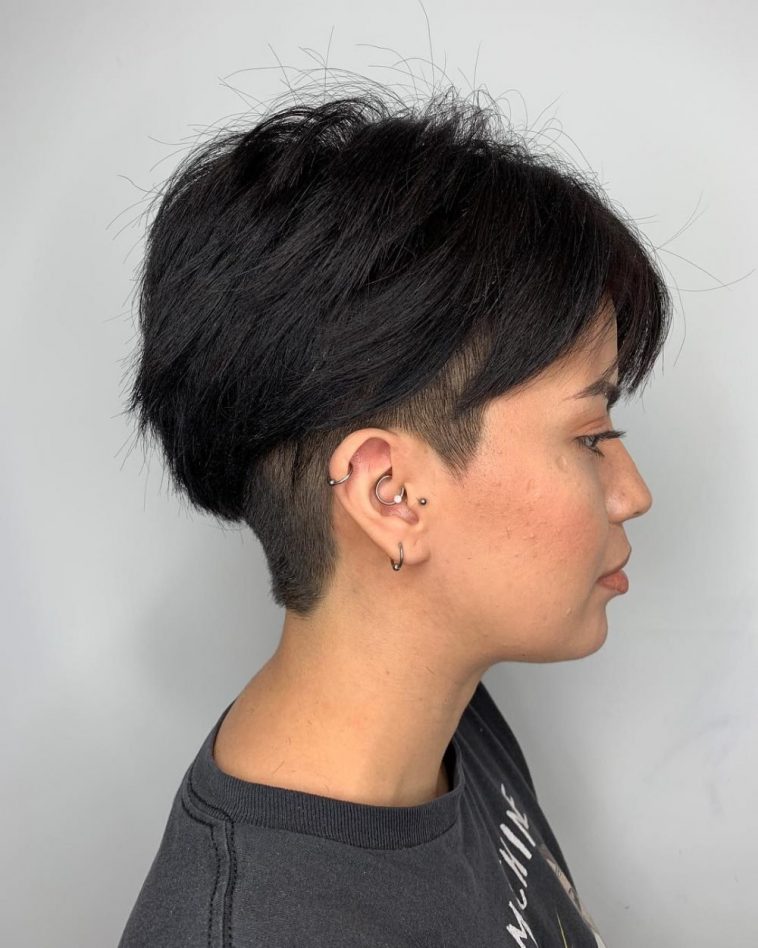 Which face cut is most attractive?